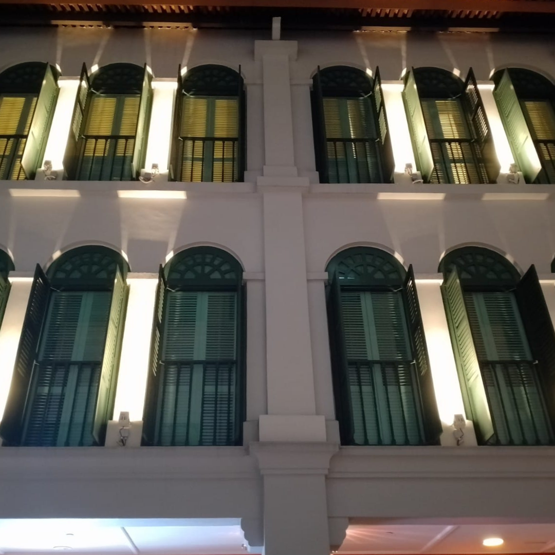 Bugis Junction - StarLED Technology